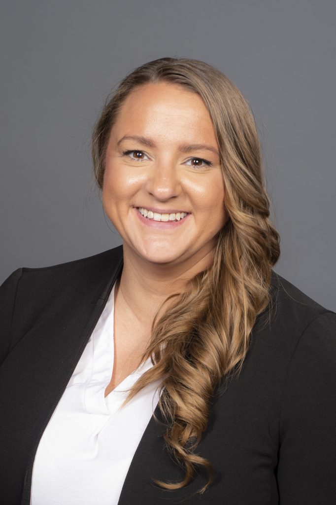 Ginny Walker_Carmel | State Bank